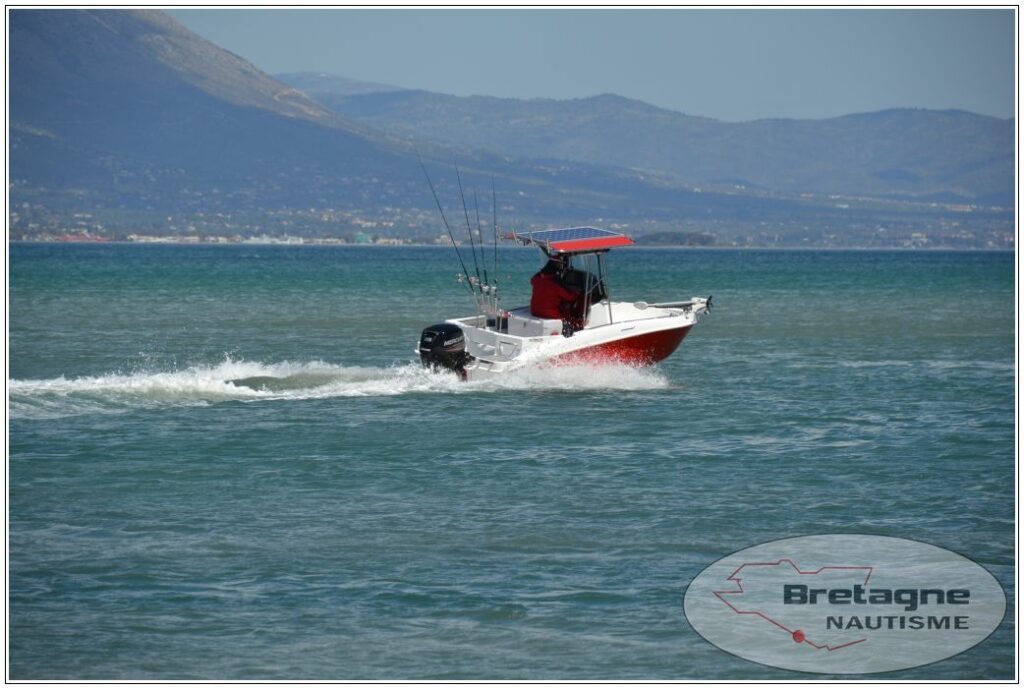 COMPASS 165 Pro + HONDA 50 Cv – Bretagne Nautisme