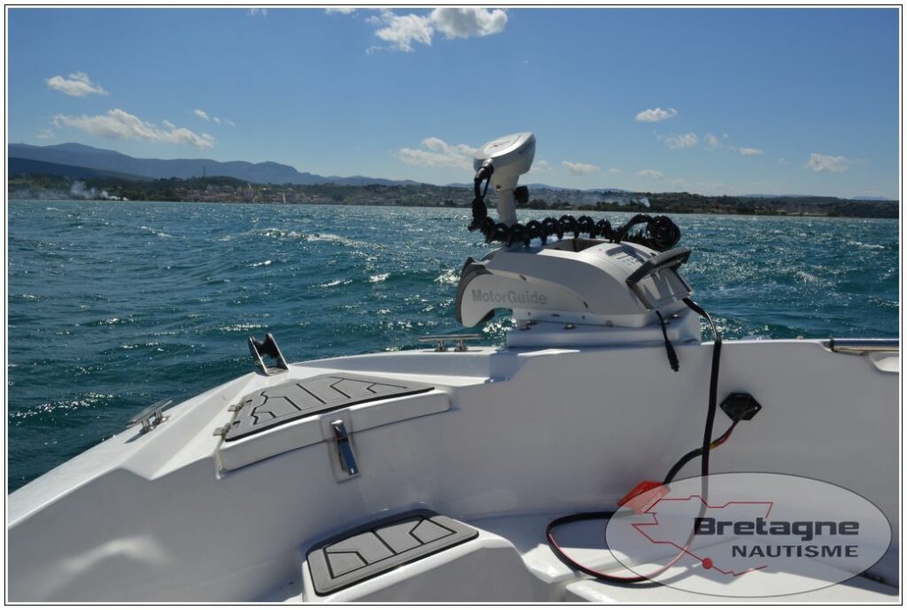 COMPASS 165 Pro + HONDA 50 Cv – Bretagne Nautisme